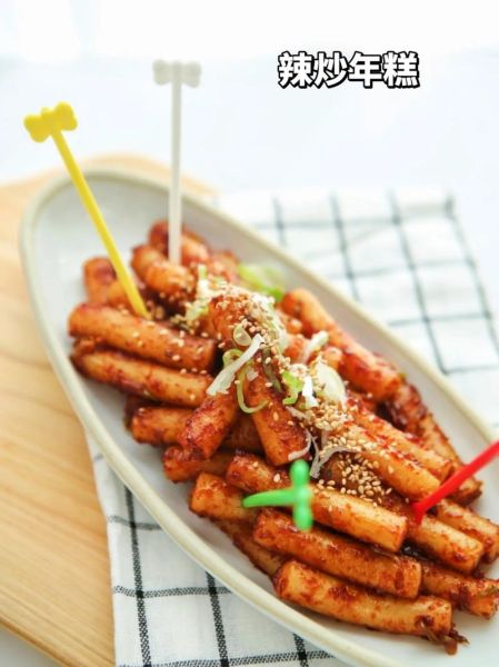 炒年糕是哪里的特产_韩国炒年糕和中国炒年糕区别-第3张图片-山城妙识 炒年糕是哪里的特产_韩国炒年糕和中国炒年糕区别-第3张图片-山城妙识