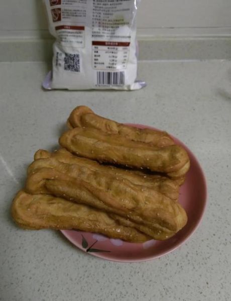 自制油条为什么不蓬松_油条不蓬松的原因-第1张图片-山城妙识