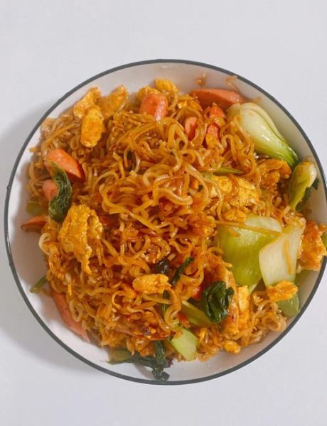 炒方便面需要什么材料_怎么做才好吃-第1张图片-山城妙识 炒方便面需要什么材料_怎么做才好吃-第1张图片-山城妙识