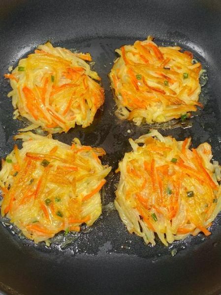 土豆早餐饼怎么做_土豆早餐饼的家常做法-第1张图片-山城妙识