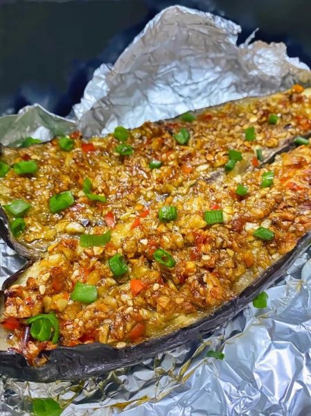 烤茄子蒜蓉怎么调_蒜蓉酱做法比例-第1张图片-山城妙识 烤茄子蒜蓉怎么调_蒜蓉酱做法比例-第1张图片-山城妙识