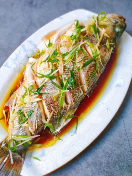 清蒸鱼选什么鱼_清蒸鱼用什么鱼最好吃-第3张图片-山城妙识 清蒸鱼选什么鱼_清蒸鱼用什么鱼最好吃-第3张图片-山城妙识