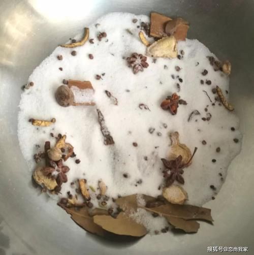 腊肉怎么做出来的_腊肉腌制风干全过程-第3张图片-山城妙识 腊肉怎么做出来的_腊肉腌制风干全过程-第3张图片-山城妙识