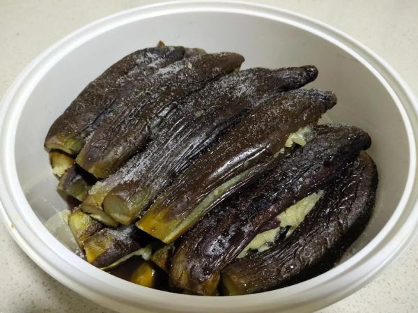 蒜茄子怎么腌好吃_蒜茄子腌制配方-第1张图片-山城妙识 蒜茄子怎么腌好吃_蒜茄子腌制配方-第1张图片-山城妙识