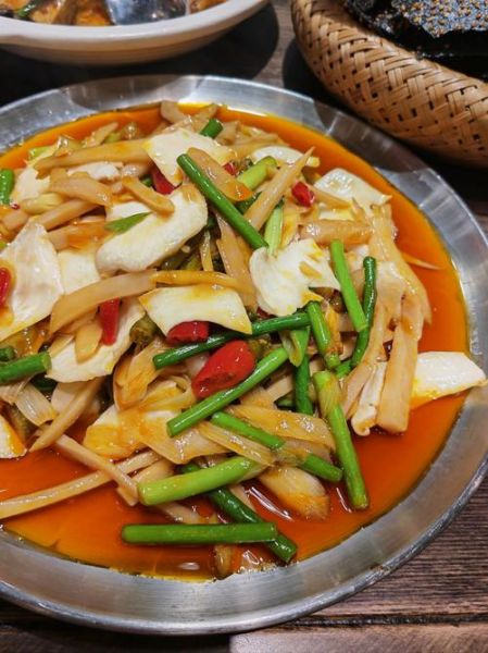 爆炒黄喉怎么做_爆炒黄喉焯水吗-第1张图片-山城妙识 爆炒黄喉怎么做_爆炒黄喉焯水吗-第1张图片-山城妙识