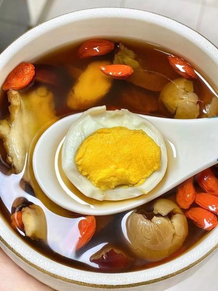 补血煲汤的做法_哪些食材最补血-第3张图片-山城妙识 补血煲汤的做法_哪些食材最补血-第3张图片-山城妙识