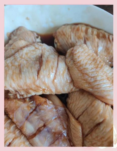 电饼铛烤鸡翅怎么腌制好吃_电饼铛烤鸡翅腌制配方-第2张图片-山城妙识 电饼铛烤鸡翅怎么腌制好吃_电饼铛烤鸡翅腌制配方-第2张图片-山城妙识