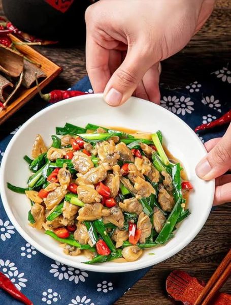 辣炒蛤蜊肉怎么做_辣炒蛤蜊肉用焯水吗-第2张图片-山城妙识 辣炒蛤蜊肉怎么做_辣炒蛤蜊肉用焯水吗-第2张图片-山城妙识