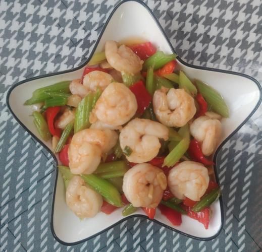 虾仁小白菜怎么炒好吃_虾仁小白菜的做法大全-第3张图片-山城妙识