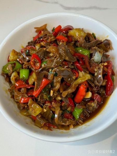 辣炒鸡杂怎么炒好吃_鸡杂去腥增香技巧-第1张图片-山城妙识