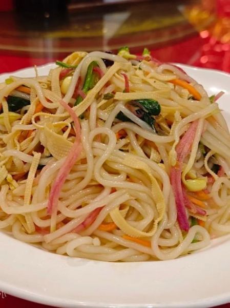 凉拌粉条怎么做好吃又简单_凉拌粉条的家常做法-第3张图片-山城妙识