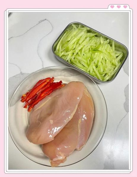 水煮鸡胸肉怎么煮才好吃_水煮鸡胸肉不柴的秘诀-第2张图片-山城妙识 水煮鸡胸肉怎么煮才好吃_水煮鸡胸肉不柴的秘诀-第2张图片-山城妙识