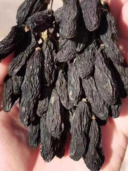 黑葡萄干的功效与作用_黑葡萄干怎么吃最补血-第3张图片-山城妙识 黑葡萄干的功效与作用_黑葡萄干怎么吃最补血-第3张图片-山城妙识