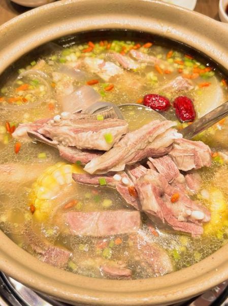 羊肉煲怎么做好吃_羊肉煲用什么部位最好-第1张图片-山城妙识 羊肉煲怎么做好吃_羊肉煲用什么部位最好-第1张图片-山城妙识