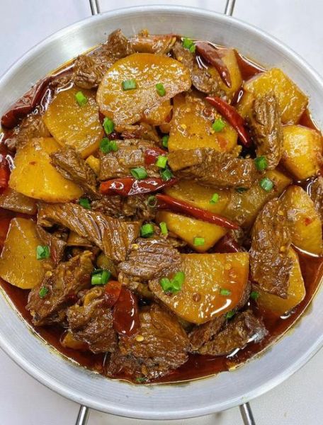 牛腩萝卜怎么炖才软烂入味_牛腩萝卜汤的做法窍门-第1张图片-山城妙识 牛腩萝卜怎么炖才软烂入味_牛腩萝卜汤的做法窍门-第1张图片-山城妙识