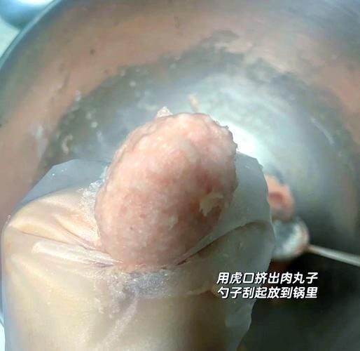 肉丸子怎么做_肉丸子配方比例-第1张图片-山城妙识 肉丸子怎么做_肉丸子配方比例-第1张图片-山城妙识