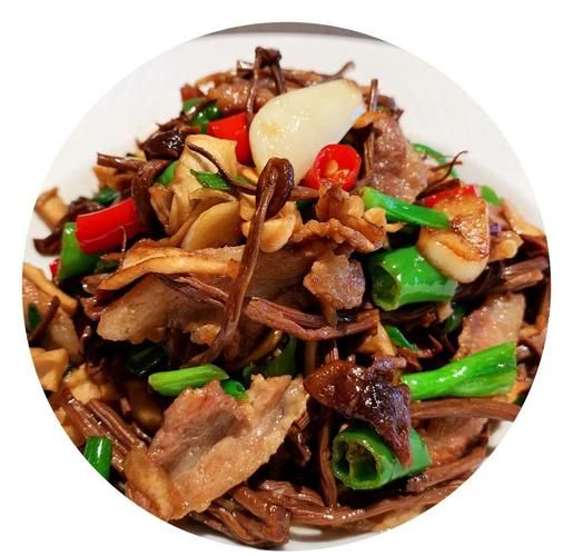 干茶树菇烧肉怎么做_干茶树菇烧肉需要焯水吗-第1张图片-山城妙识 干茶树菇烧肉怎么做_干茶树菇烧肉需要焯水吗-第1张图片-山城妙识