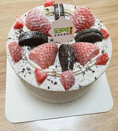 草莓冰激凌蛋糕多少钱_哪里买最划算-第1张图片-山城妙识