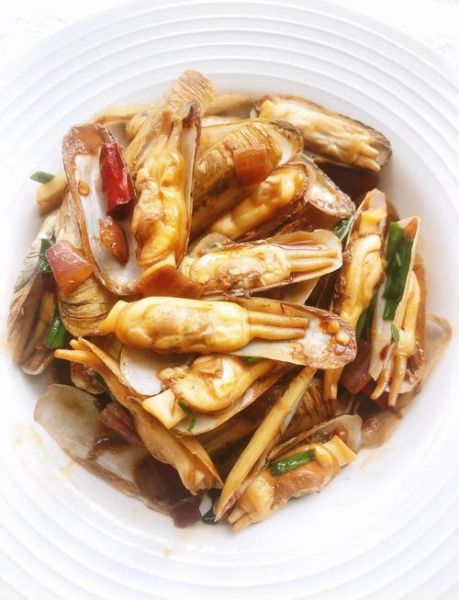 辣炒蛏子怎么炒好吃_大排档辣炒蛏子做法-第1张图片-山城妙识