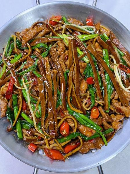 香干炒肉丝怎么炒好吃_香干炒肉丝家常做法-第2张图片-山城妙识 香干炒肉丝怎么炒好吃_香干炒肉丝家常做法-第2张图片-山城妙识