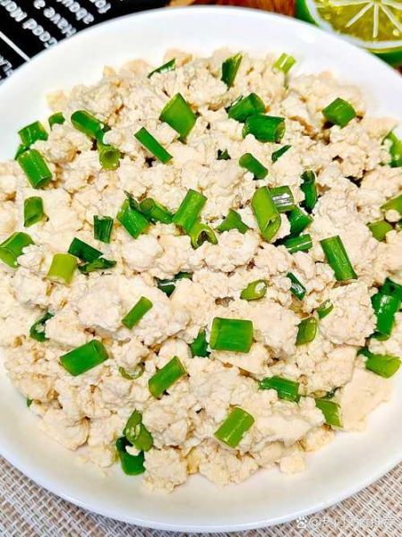 小葱拌豆腐吃了会不会拉肚子_怎么做才好吃-第1张图片-山城妙识 小葱拌豆腐吃了会不会拉肚子_怎么做才好吃-第1张图片-山城妙识