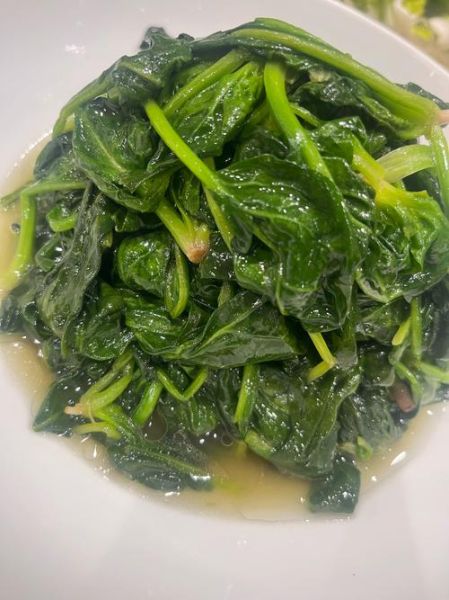 菠菜的家常做法有几种_菠菜怎么炒好吃-第1张图片-山城妙识 菠菜的家常做法有几种_菠菜怎么炒好吃-第1张图片-山城妙识