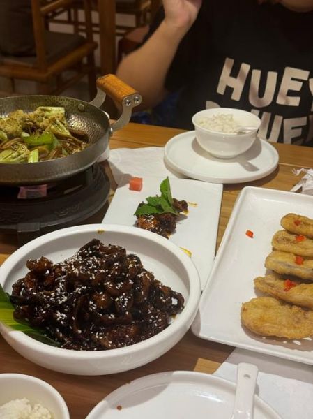 枣子树素食餐厅加盟费多少钱_加盟条件有哪些-第3张图片-山城妙识