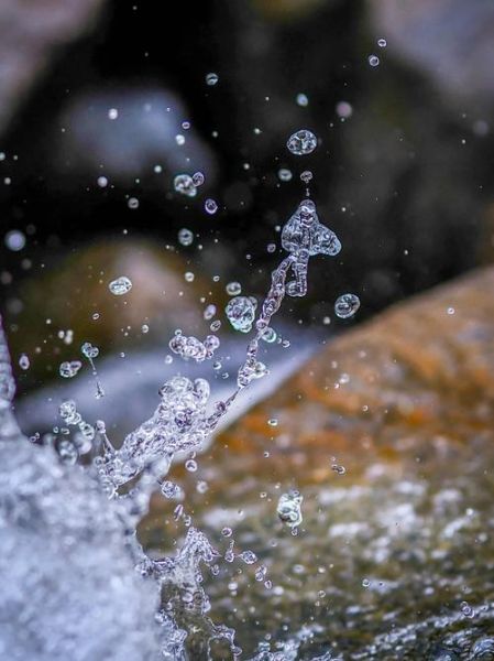 水潺潺怎么读_潺潺的拼音和意思-第2张图片-山城妙识 水潺潺怎么读_潺潺的拼音和意思-第2张图片-山城妙识