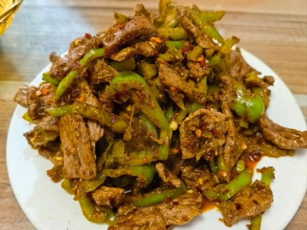 孜然肉片怎么做_猪肉选哪个部位最嫩-第3张图片-山城妙识