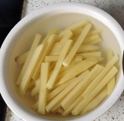 冷冻薯条怎么炸_超市冷冻薯条做法-第2张图片-山城妙识 冷冻薯条怎么炸_超市冷冻薯条做法-第2张图片-山城妙识