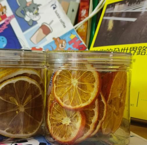 柠檬片用热水还是冷水泡_正确方法-第1张图片-山城妙识 柠檬片用热水还是冷水泡_正确方法-第1张图片-山城妙识