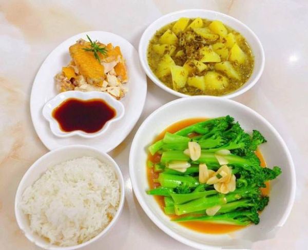 老年人晚餐吃什么好_老年人晚餐营养配餐怎么做-第1张图片-山城妙识