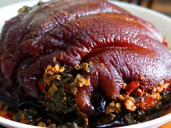 蹄膀怎么做好吃_家常蹄膀的做法大全-第2张图片-山城妙识