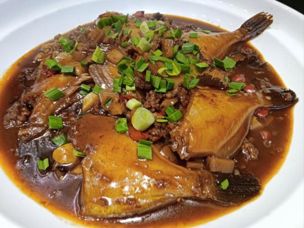 扒皮鱼是什么鱼_扒皮鱼怎么做好吃-第2张图片-山城妙识