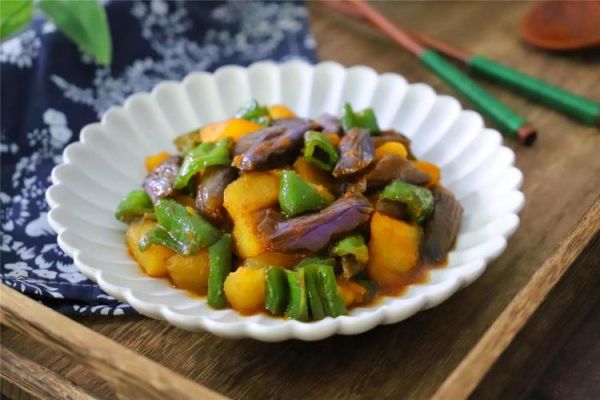 家庭版地三鲜怎么做_地三鲜茄子土豆青椒比例-第2张图片-山城妙识