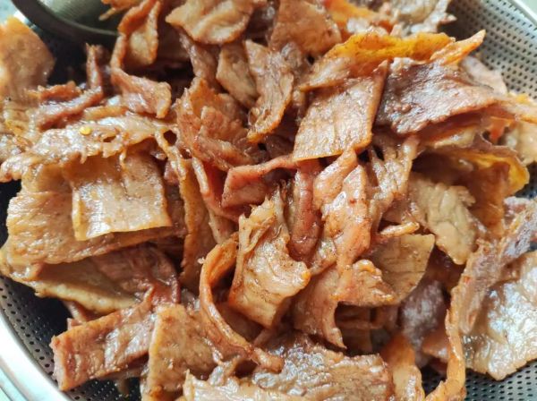 什么肉类零食好吃又健康_牛肉干和猪肉脯哪个更适合减脂-第2张图片-山城妙识 什么肉类零食好吃又健康_牛肉干和猪肉脯哪个更适合减脂-第2张图片-山城妙识