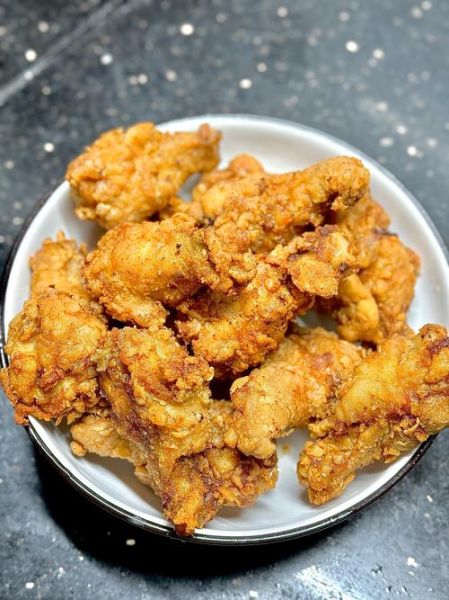 炸鸡翅要炸多久_炸鸡翅炸几分钟才熟-第1张图片-山城妙识