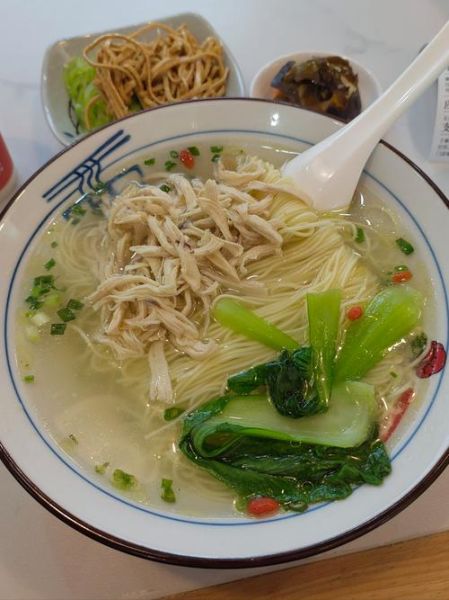 鸡汤面图片大全_如何拍摄诱人鸡汤面-第3张图片-山城妙识