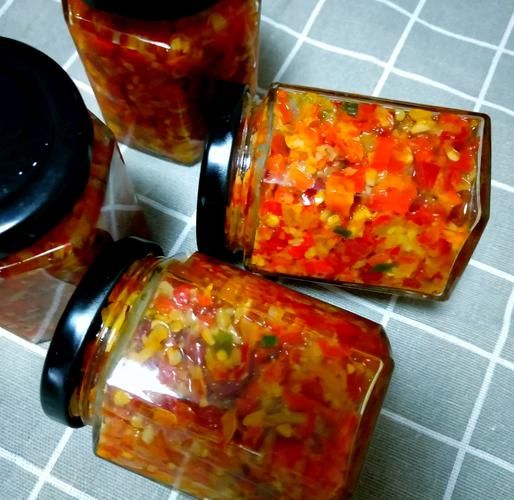 自制辣椒酱能放多久_怎么延长保质期-第2张图片-山城妙识 自制辣椒酱能放多久_怎么延长保质期-第2张图片-山城妙识