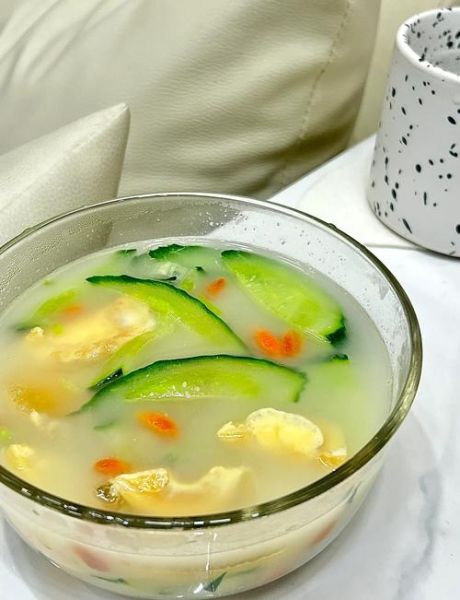 咸蛋节瓜汤怎么做_咸蛋节瓜汤的功效与禁忌-第1张图片-山城妙识 咸蛋节瓜汤怎么做_咸蛋节瓜汤的功效与禁忌-第1张图片-山城妙识