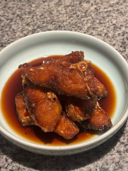 熏鱼怎么做好吃_家常熏鱼做法视频教程-第1张图片-山城妙识 熏鱼怎么做好吃_家常熏鱼做法视频教程-第1张图片-山城妙识