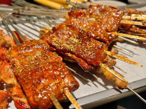 电烤肉串怎么做_电烤肉串配方比例-第1张图片-山城妙识 电烤肉串怎么做_电烤肉串配方比例-第1张图片-山城妙识