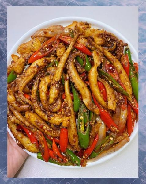 炒鱿鱼须需要焯水么_焯水还是不焯水-第1张图片-山城妙识