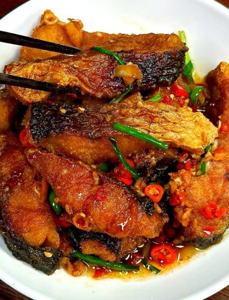 烧鱼块的家常做法_如何烧鱼块不腥-第1张图片-山城妙识 烧鱼块的家常做法_如何烧鱼块不腥-第1张图片-山城妙识