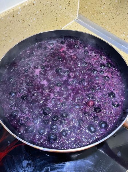 蓝莓酱怎么做_自制蓝莓酱的做法步骤-第1张图片-山城妙识 蓝莓酱怎么做_自制蓝莓酱的做法步骤-第1张图片-山城妙识