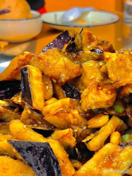 酥茄子怎么做外皮才脆_炸茄子不吸油技巧-第1张图片-山城妙识 酥茄子怎么做外皮才脆_炸茄子不吸油技巧-第1张图片-山城妙识