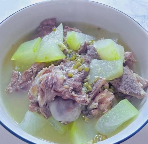 冬瓜筒骨汤的做法大全_冬瓜筒骨汤怎么炖好喝-第1张图片-山城妙识