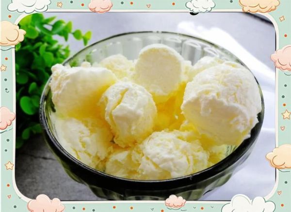 只用蛋清做冰淇淋怎么做_蛋清冰淇淋口感好吗-第2张图片-山城妙识