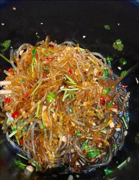 海蜇凉拌怎么做_海蜇凉拌要不要焯水-第1张图片-山城妙识