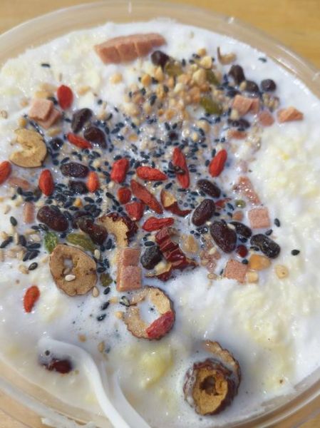 牛奶醪糟禁忌_哪些人不能吃-第3张图片-山城妙识 牛奶醪糟禁忌_哪些人不能吃-第3张图片-山城妙识